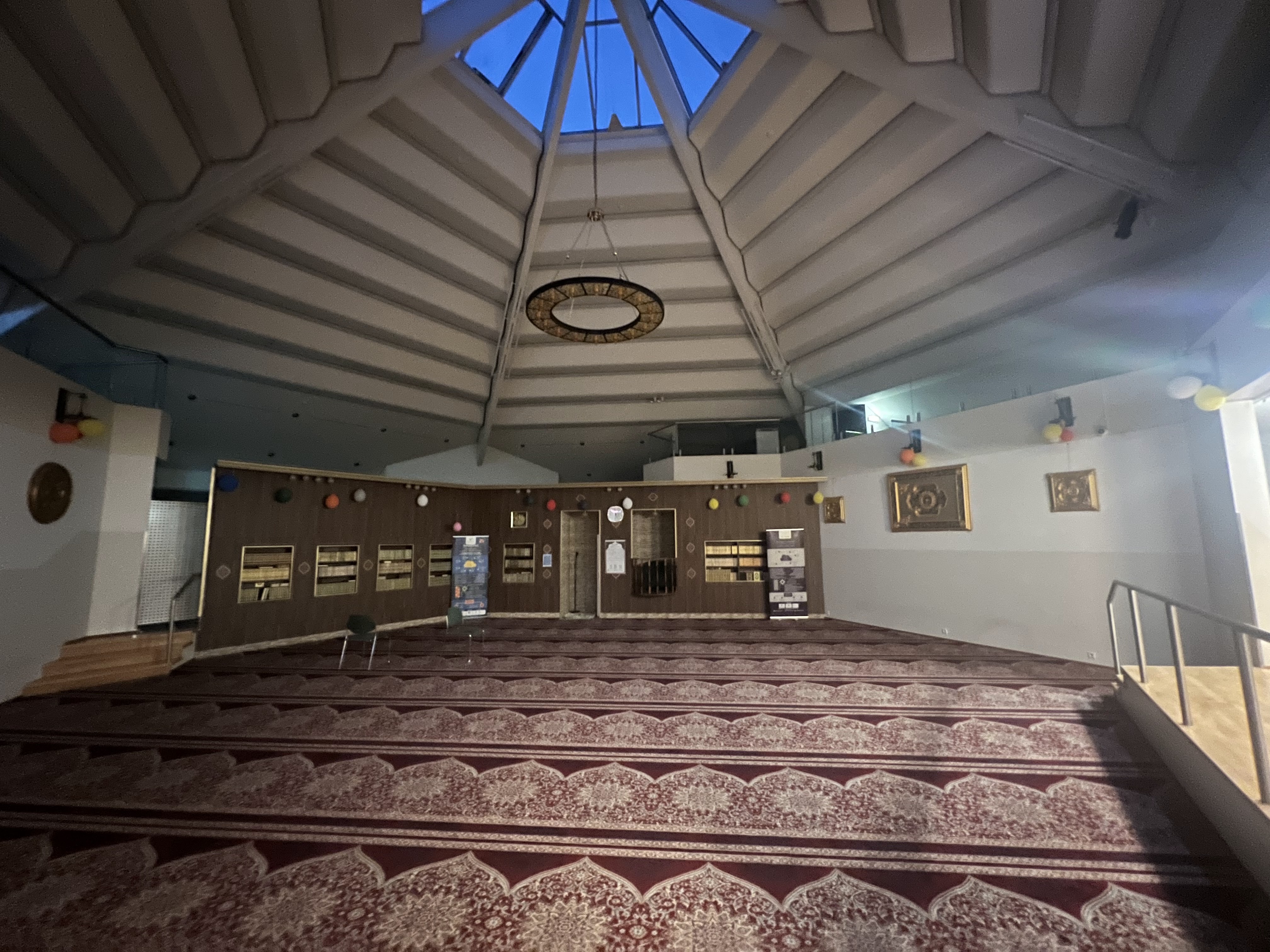 The Grand Mosque of Iceland - آيسلندا