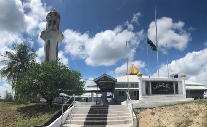 مسجد كامبونج تانجونج مايا - بروناي